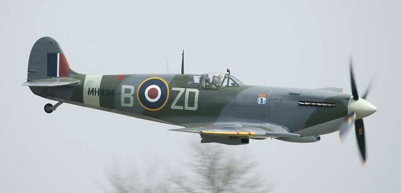 The Low Flying Legend: Ray Hanna & 18 images and video