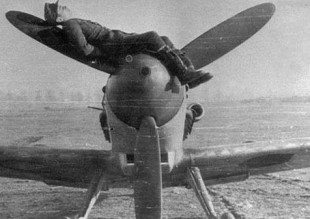 The Funniest and Weirdest Pictures Of WWII
