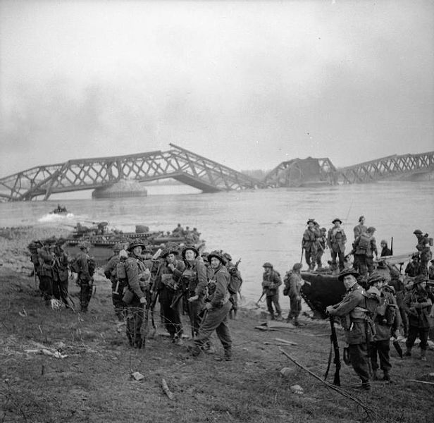 1945: Crossing the Rhine - In Pictures!