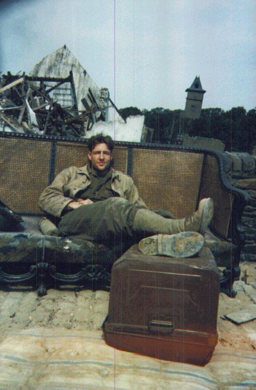 28 images of behind the scenes from the film Saving Private Ryan