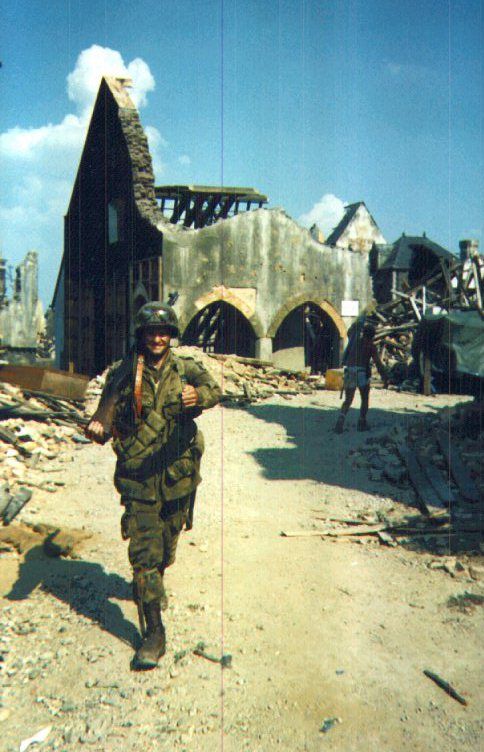 28 images of behind the scenes from the film Saving Private Ryan