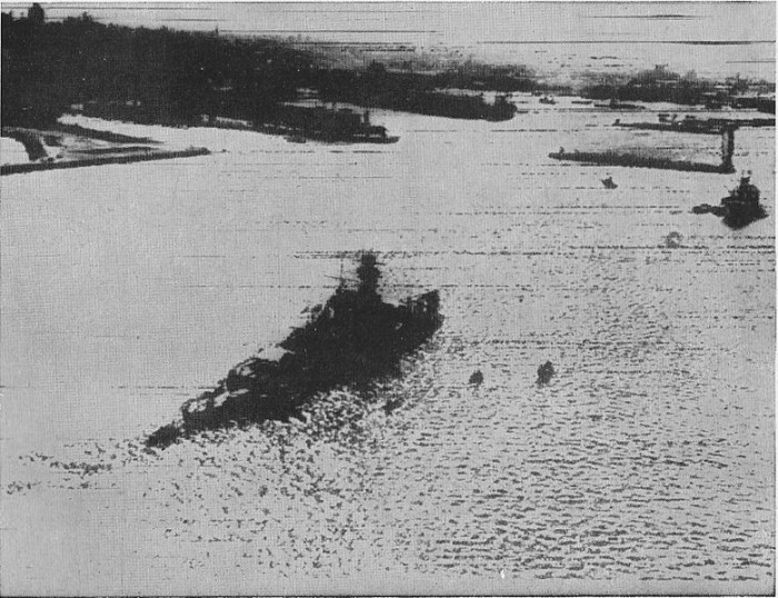 Pictures: Life and Death of the German Heavy Cruiser Admiral Graf Spee