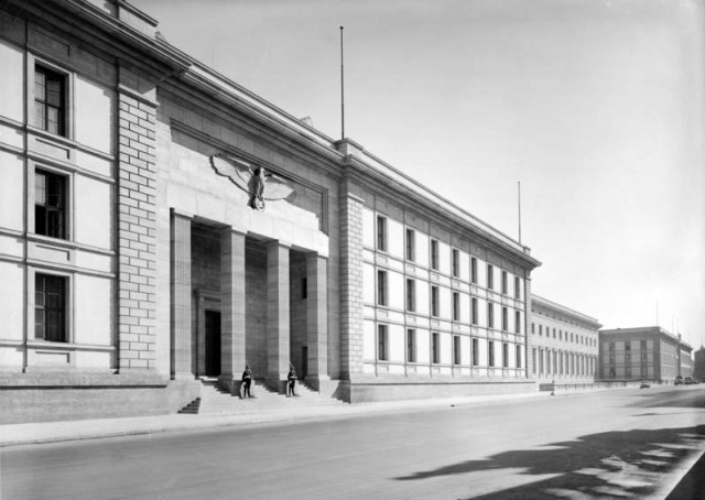 The New Reich Chancellery, a look in Hitlers center of Power