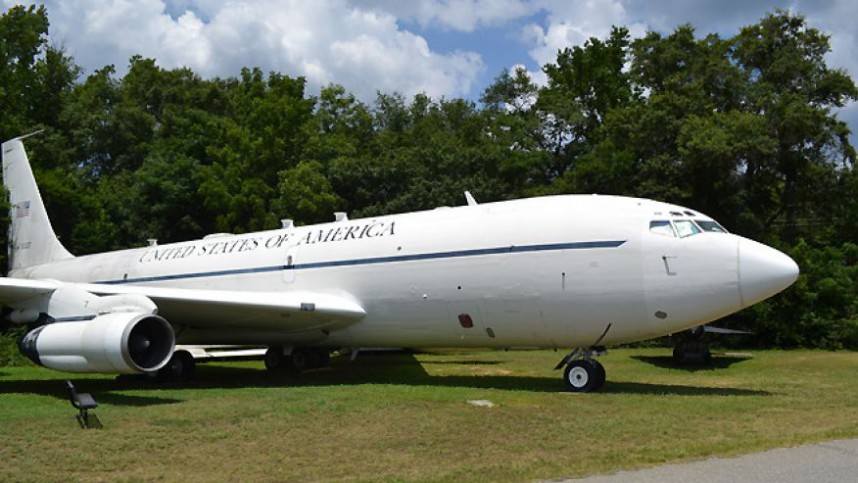 Attempts Made To Save Historic US Military Boeing 707 From The Scrap Yard