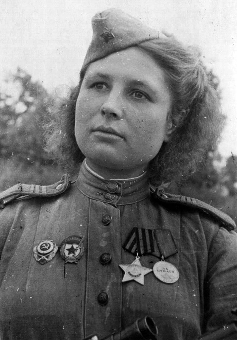 BEAUTIFUL BUT DEADLY! The Fresh Faced Young Girls That Fought For Stalin