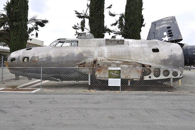 B-17E Bomber Rescued from Papua New Guinea Swamp, Now On Display in Hawaii