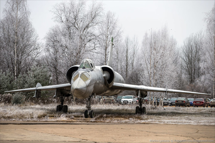 Beautiful Pics Of A Rare Tu-128 - The Largest & Heaviest Fighter Ever ...