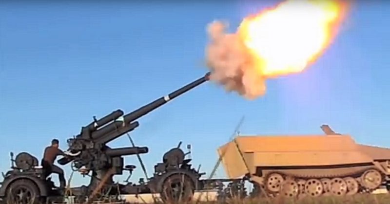 Awesome - Firing the 88mm FLAK Gun (Watch)