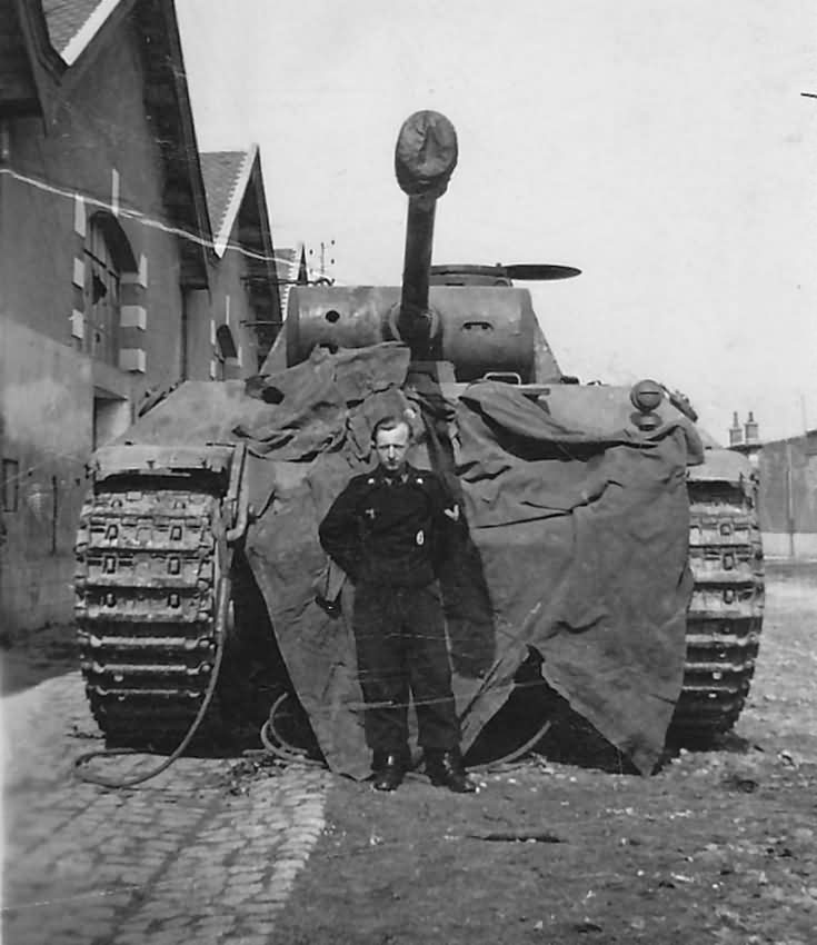The Formidable Panzer V "Panther" with 25 Photos