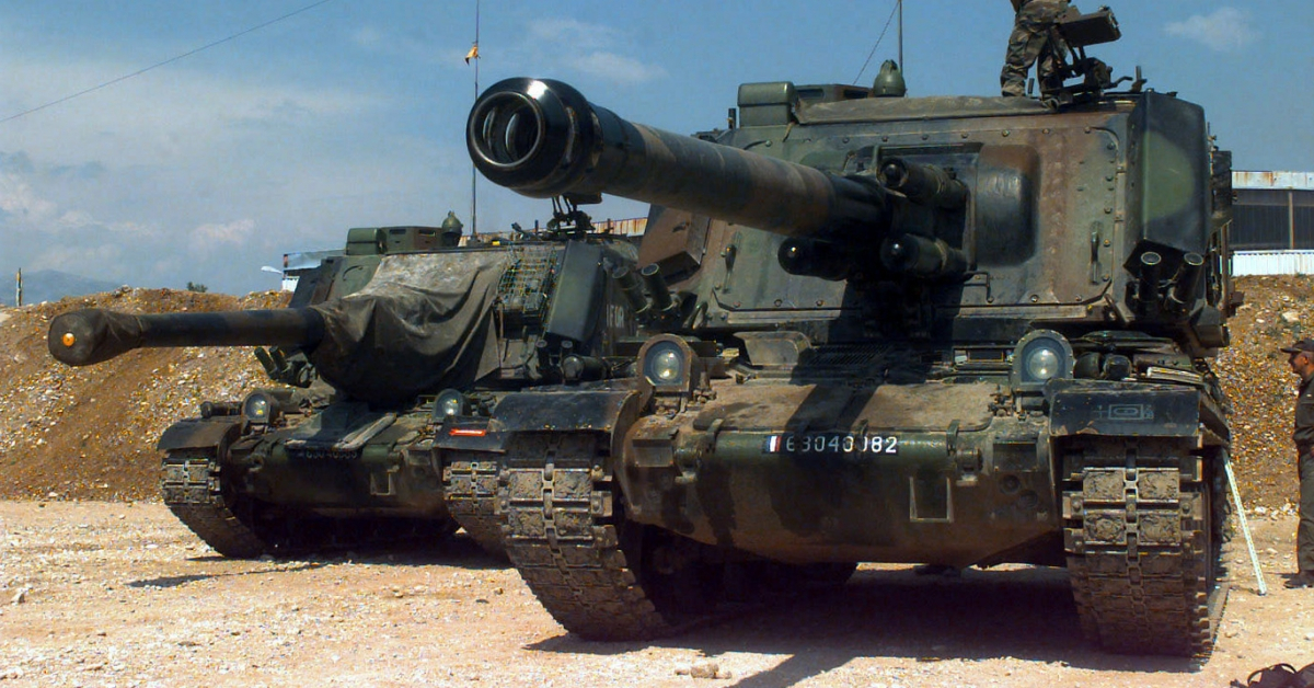 8 French Self-Propelled Artillery Weapons