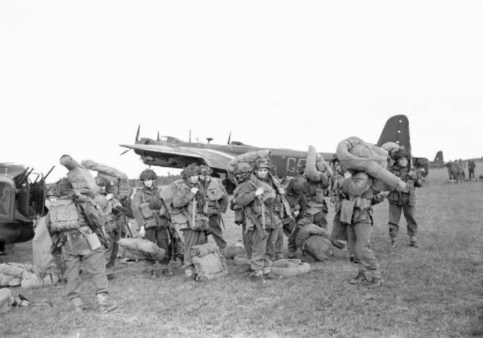 The SAS in World War II : A Force to be Reckoned With