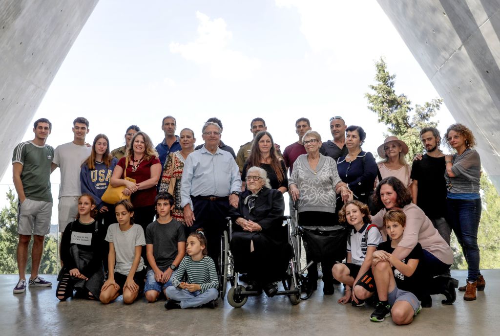 Woman Reunited With Jewish Family She Sheltered During Holocaust