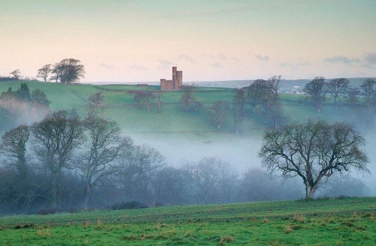 You & 8 Friends Can Rent an Entire Castle in England for $59 a Night
