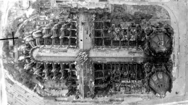 Haunting Photos - The Bombed Out Ruins of Cologne In WWII | War History ...