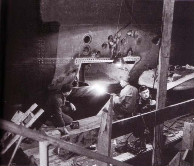 30 images of the amazing U-Boat pens - Some Images You Wouldn't Have ...