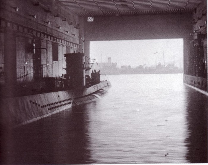 30 images of the amazing U-Boat pens - Some Images You Wouldn't Have ...