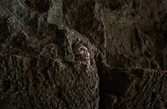MIND BLOWING: An abandoned WW1 underground hospital - Carriere Suzanne ...