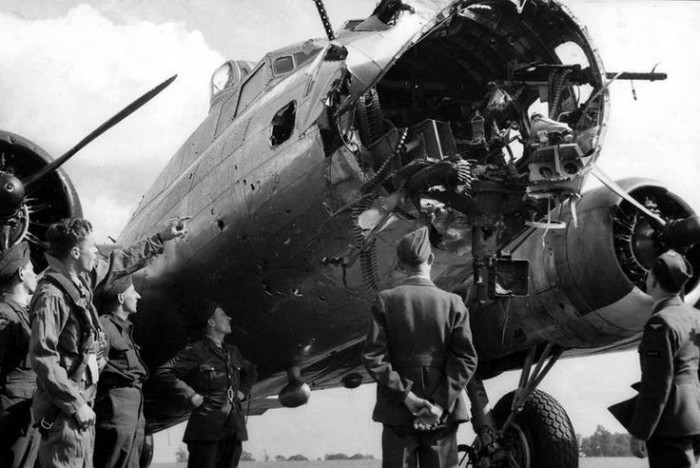 20 Images of Damaged B-17 Bombers That Miraculously Made It Home | War ...