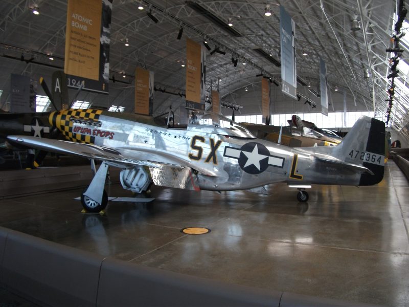 Inside Microsoft Mogul Paul Allen's Multi-Million Dollar WWII Airplane ...