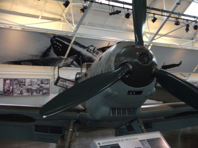 Inside Microsoft Mogul Paul Allen's Multi-Million Dollar WWII Airplane ...