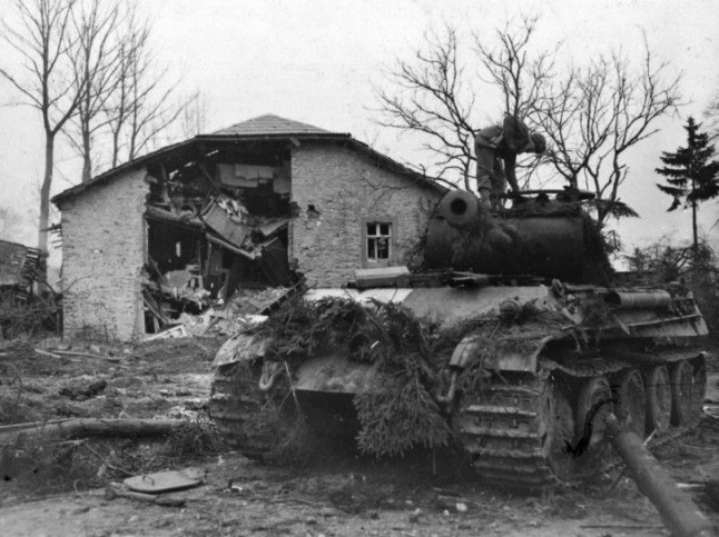 Achtung Panzer! 30 panzer wrecks & some you wouldn't have seen before ...