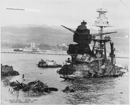 The USS Arizona - 5 Facts You May Not Know and 30 Photos | War History ...