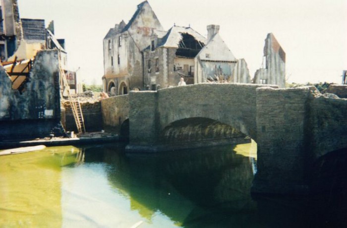 28 images of behind the scenes from the film Saving Private Ryan | War ...