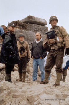 28 images of behind the scenes from the film Saving Private Ryan | War ...