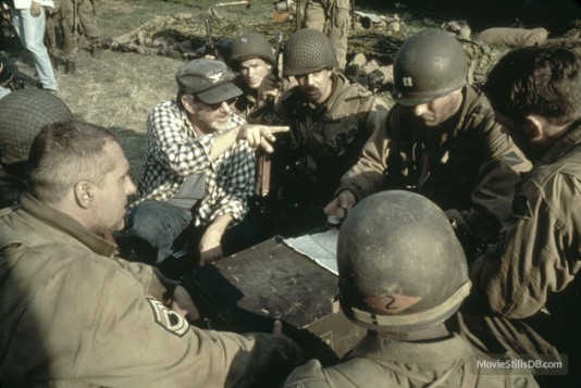 28 images of behind the scenes from the film Saving Private Ryan | War ...