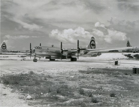 10 Amazing Pictures of Tinians MASSIVE B-29 Bases & 1 Sad Picture | War ...
