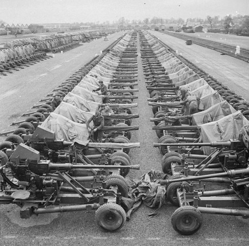 Gathering the Troops - Massive Build Up To D-Day - In Pictures | War ...