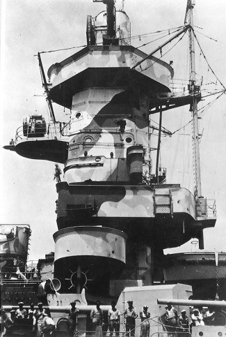 Pictures: Life and Death of the German Heavy Cruiser Admiral Graf Spee ...