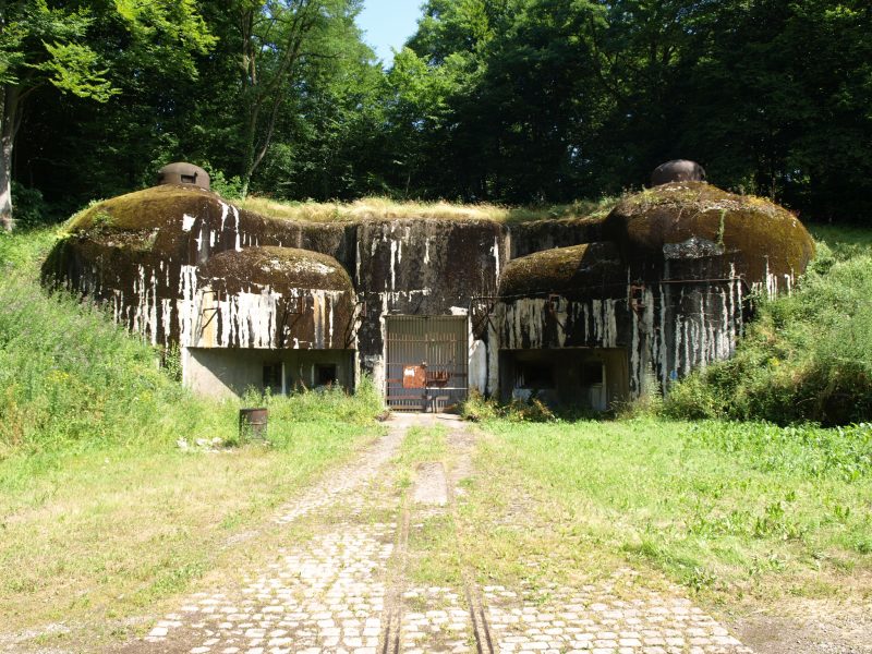 The Abandoned Bunkers and Fortresses of the Maginot Line | War History ...