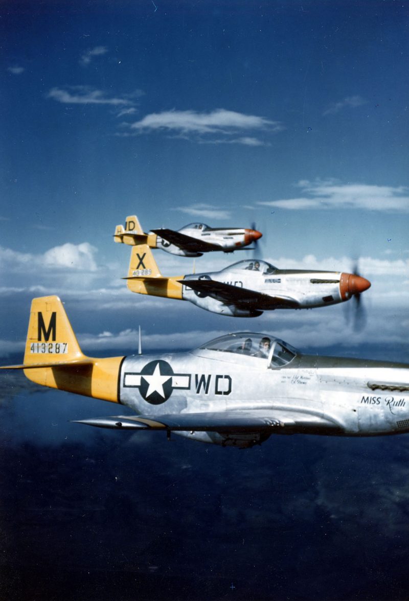 20 Spectacular WWII Color Images Of The P-51 Mustang | War History Online