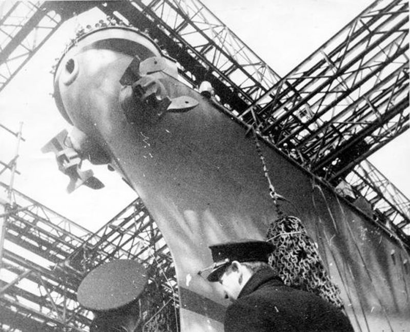 The Construction Of The Massive Battleship "Mighty Mo" in 25 Stunning ...