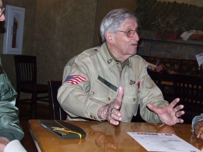 World War Two 101st Airborne Veteran Carl Beck Dies | War History Online