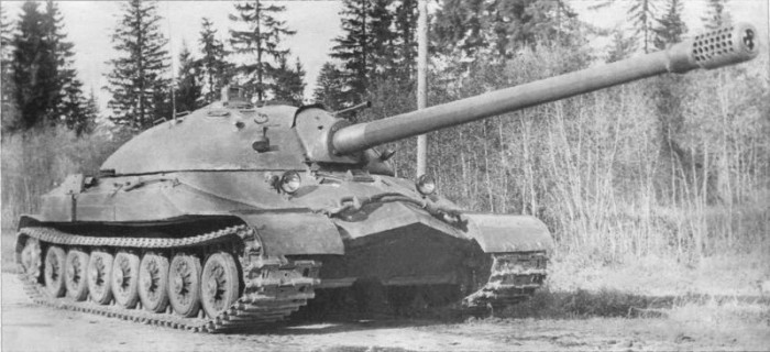 LOOK! Inside the Mighty IS-7 by World of Tanks