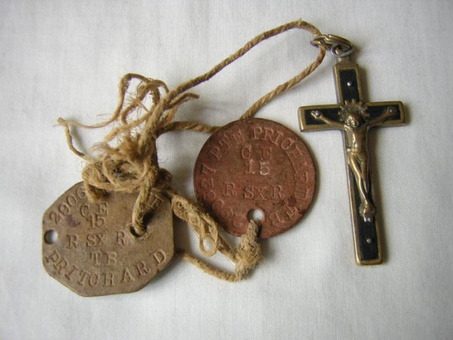 The History of Dog Tags - How Old Do You Think The Idea Is...?! | War ...