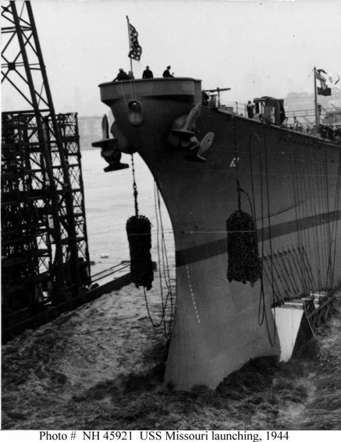 The Construction Of The Massive Battleship "Mighty Mo" in 25 Stunning ...