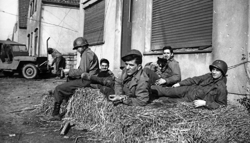 War Through The Eyes Of A GI, Never Before Seen Pictures Of WWII | War ...