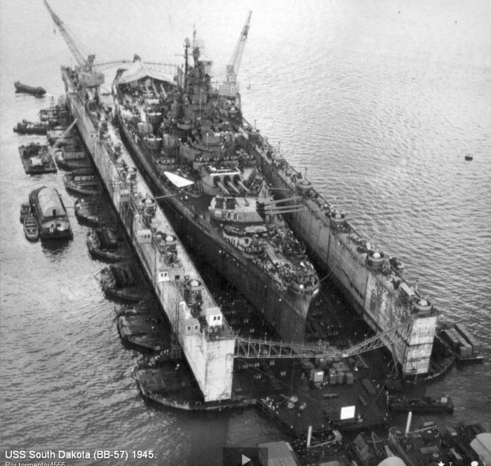 The Massive Floating Dry Docks of the US Pacific Fleet That Could Carry ...