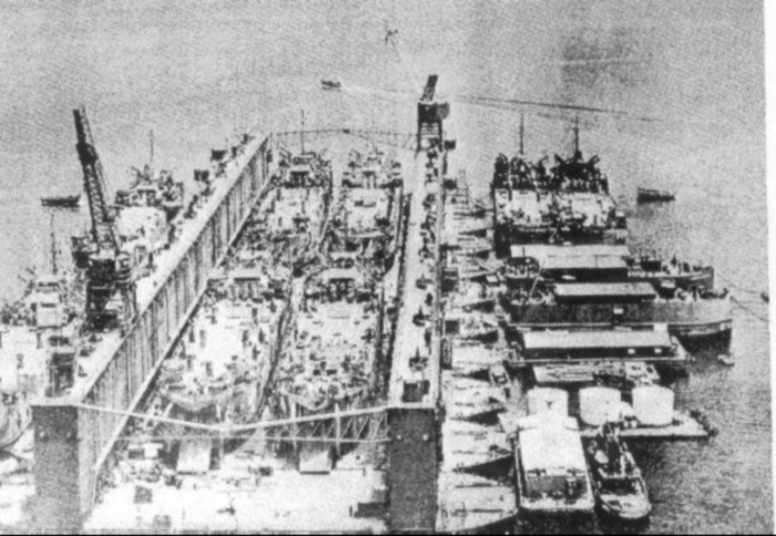 The Gigantic Floating Dry Docks That Could Repair Battleships And ...