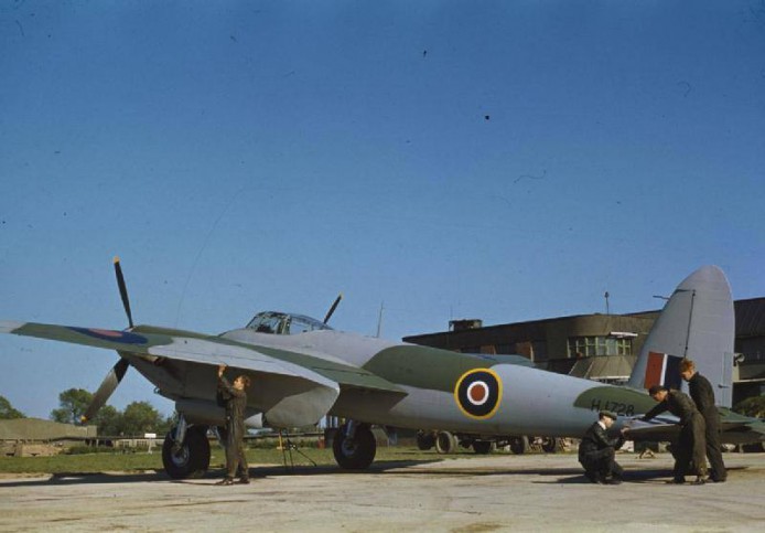 Mosquito: The Best Warbird of WWII - in Color | War History Online