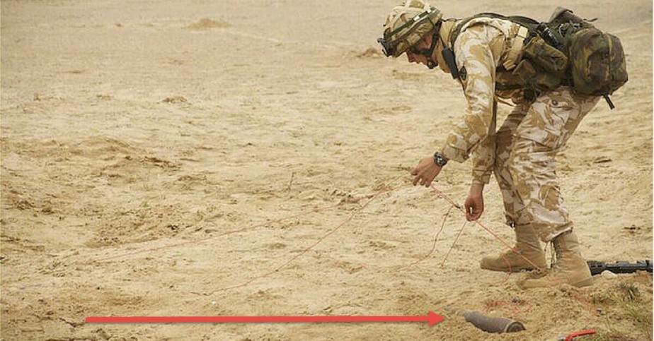 Britain’s Hero Bomb Disposal Expert - Dismantled 7 Consecutive Bombs To ...