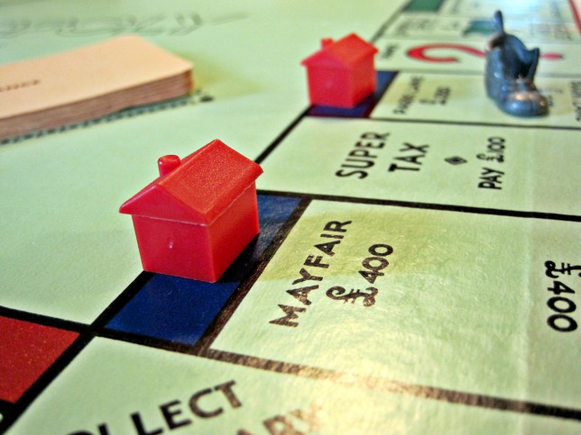 WWII and Monopoly, how it helped captured Airmen escape! | War History ...