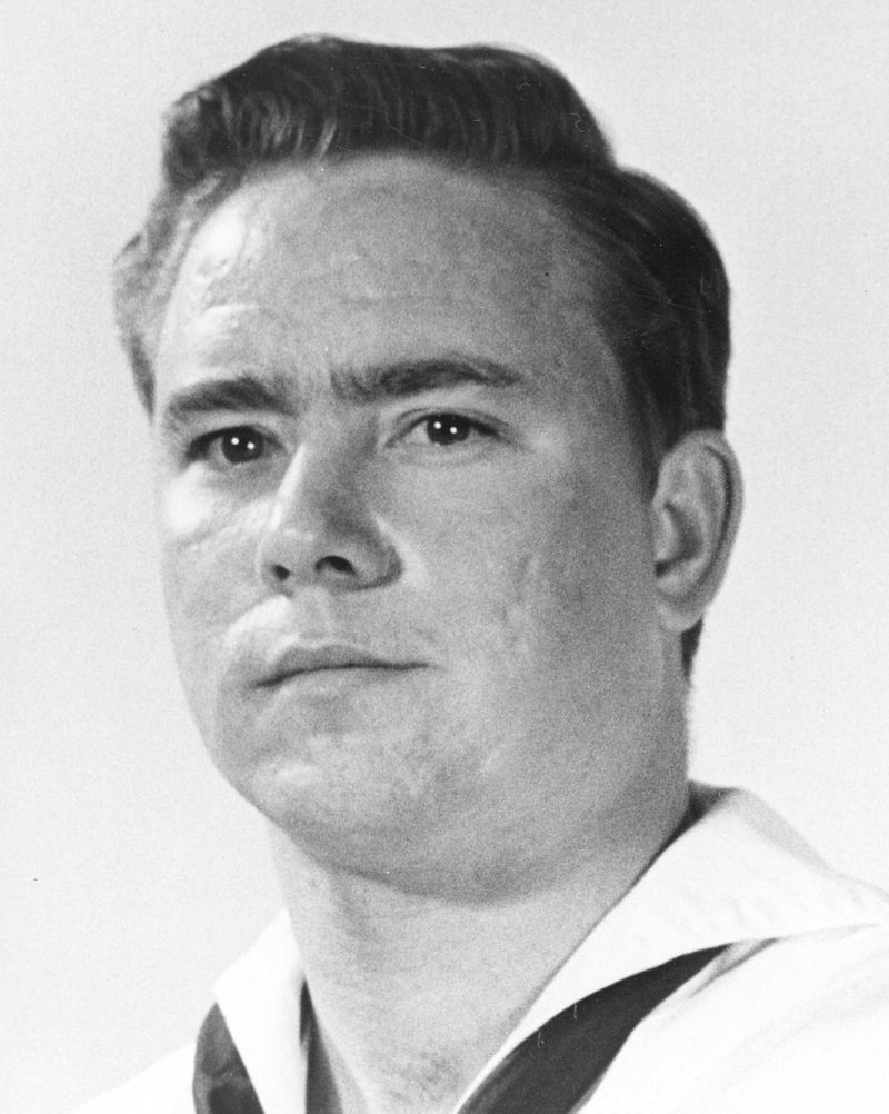 This Devil Doc Jumped on a Live Grenade in Vietnam to Save His Beloved Marines | War History Online