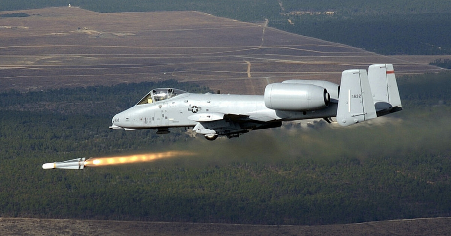 Spine-Tingling High Definition A-10 Warthog Video With Awesome Sound ...