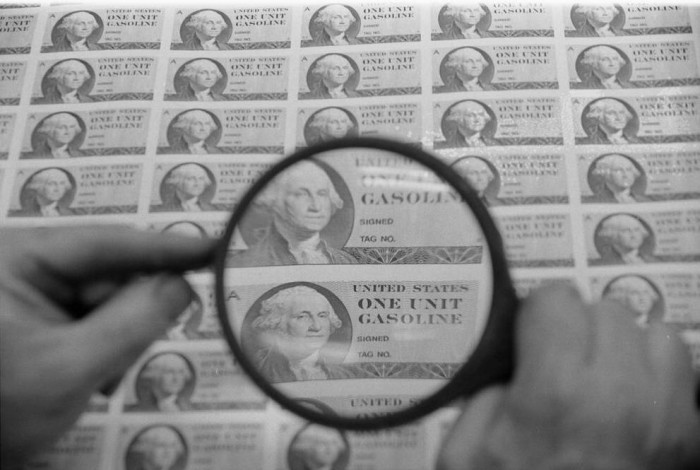 A Difficult Time For The United States - US Rationing of Goods During ...