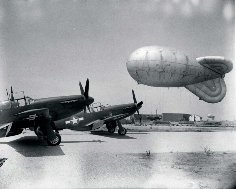 Amazing Pictures From The WW2 Warbird Factory in Los Angeles | War ...
