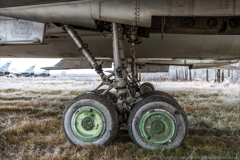 Beautiful Pics Of A Rare Tu-128 - The Largest & Heaviest Fighter Ever ...
